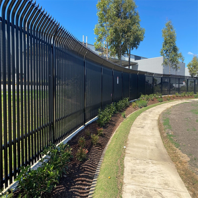 Palisade Fencing: Features, Specifications, and Applications