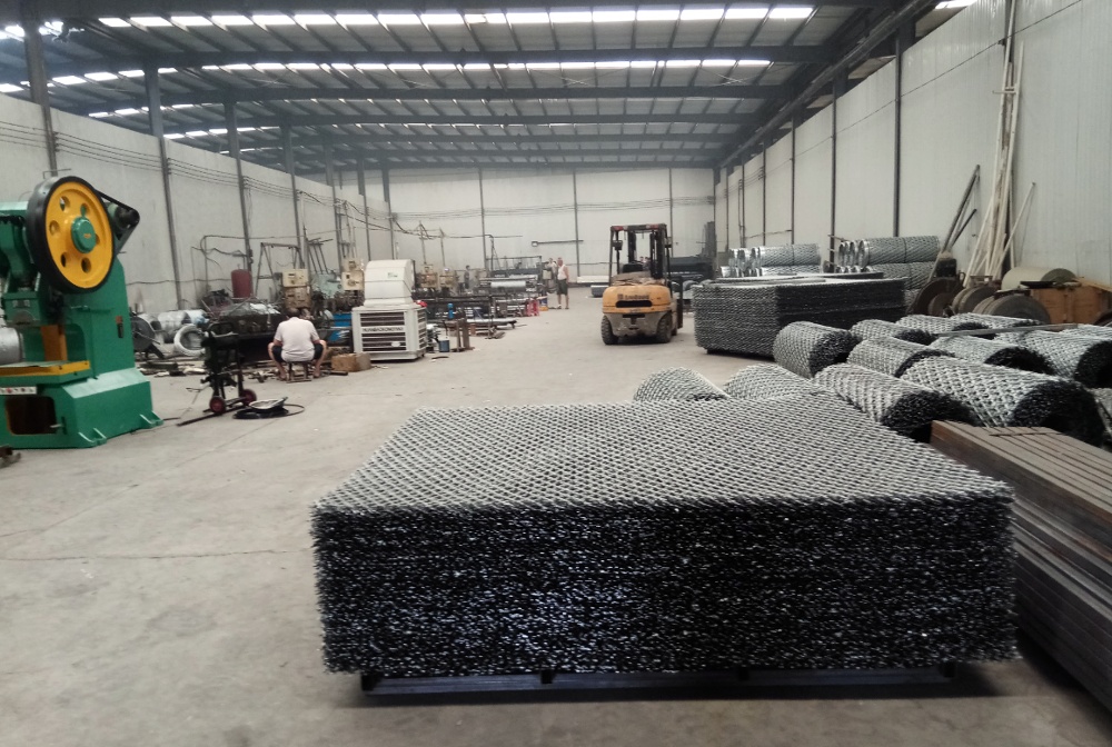 Welded Razor Wire Mesh: Ultimate Protection